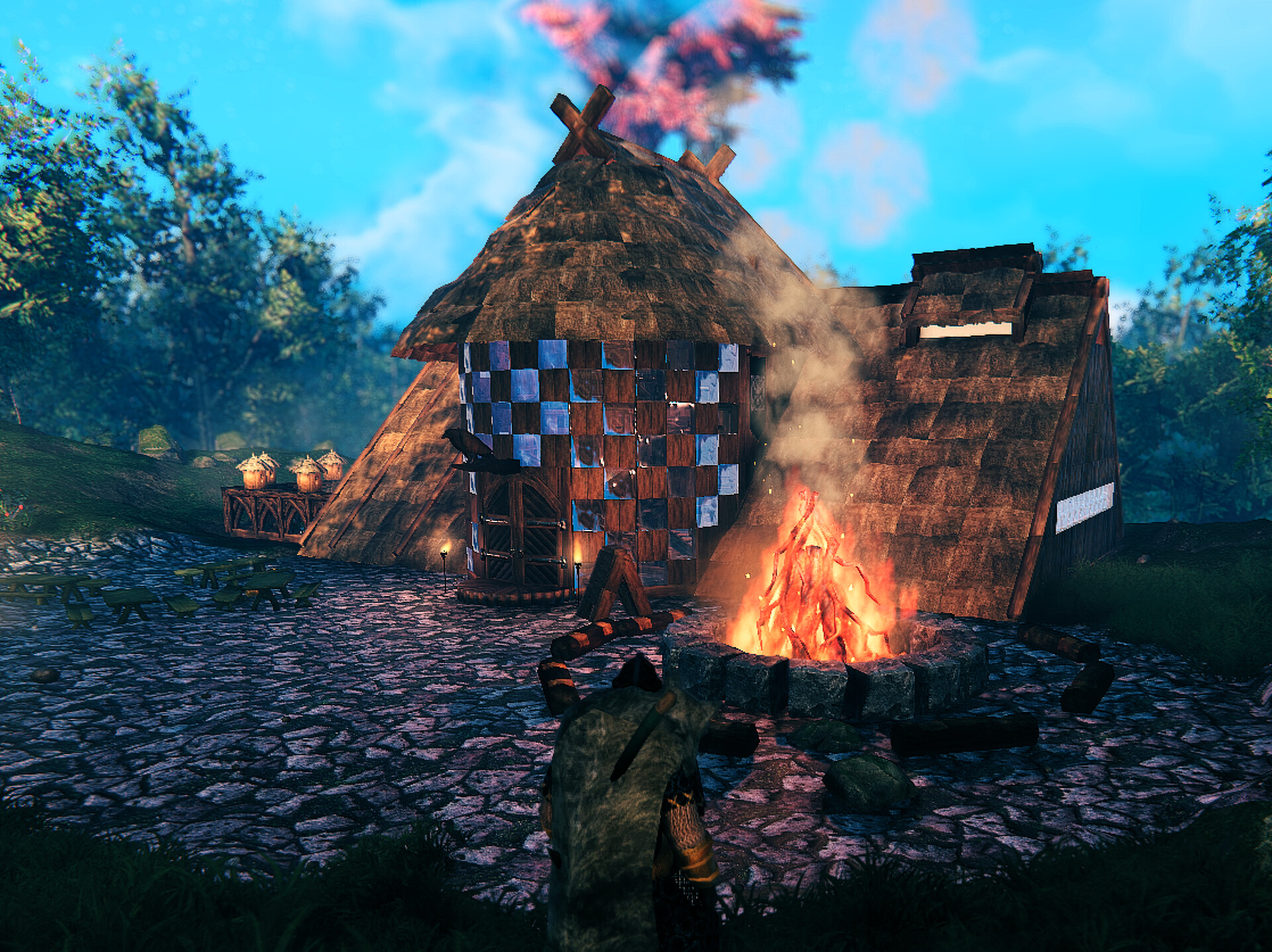 Inn with guest rooms Valheim Build